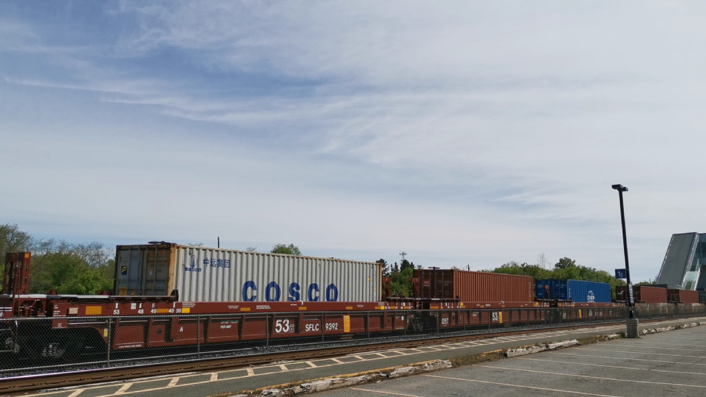 SFLC 9392 (Triple Well Car Altogther)